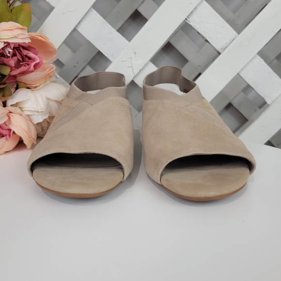 Nurture by Lamaze | Shoes | Nuture Giannis Tan Leather Slingback Sandal ...